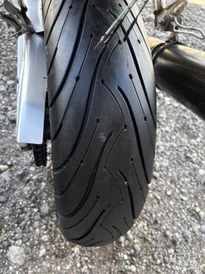 Suzuki GSF 2005 Kelmė, ar dzinēja tilpumu 0.65 L un nobraukumu 50 tūkst. km par 515 €, foto 15 vietnē AUTOMOTO.COM.LV