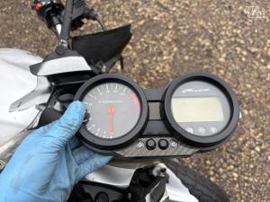 Сузуки GSF 2005 в Кельме, объемом двигателя 0.65 л и пробегом 50 тыс. км за 465 €, фото 19 на AUTOMOTO.COM.LV