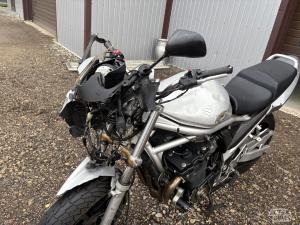 Suzuki GSF 2005 in Kelme, with an engine capacity of 0.65 L and mileage of 50 thousand km for 465 €, photo 8 on AUTOMOTO.COM.LV