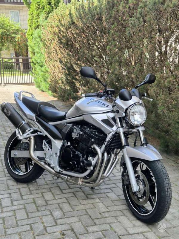 Suzuki GSF 2006 Prienai, ar dzinēja tilpumu 0.65 L un nobraukumu 47 tūkst. km par 2400 €, foto 2 vietnē AUTOMOTO.COM.LV