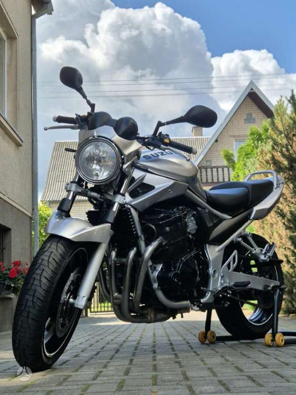 Suzuki GSF 2006 Prienai, ar dzinēja tilpumu 0.65 L un nobraukumu 47 tūkst. km par 2400 €, foto 3 vietnē AUTOMOTO.COM.LV