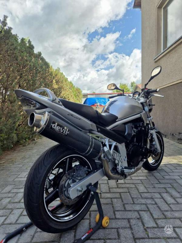 Suzuki GSF 2006 Prienai, ar dzinēja tilpumu 0.65 L un nobraukumu 47 tūkst. km par 2400 €, foto 7 vietnē AUTOMOTO.COM.LV