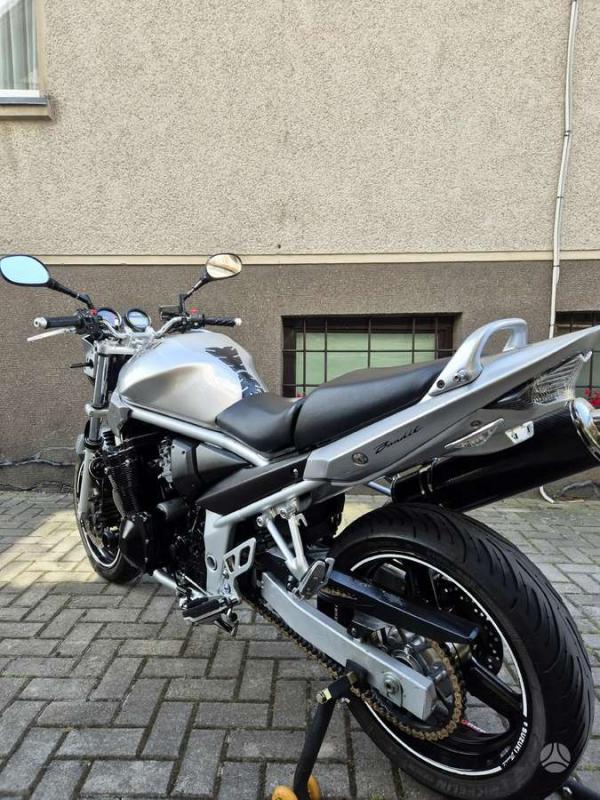 Suzuki GSF 2006 Prienai, ar dzinēja tilpumu 0.65 L un nobraukumu 47 tūkst. km par 2400 €, foto 8 vietnē AUTOMOTO.COM.LV