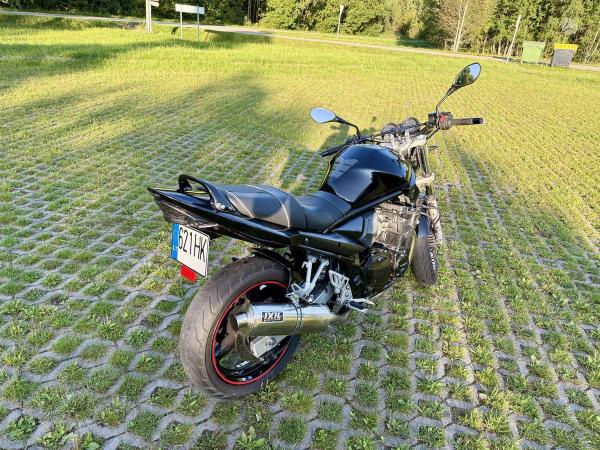 Suzuki GSF 2006 in Vilnius, with an engine capacity of 0.66 L and mileage of 61 thousand km for 2450 €, photo 3 on AUTOMOTO.COM.LV