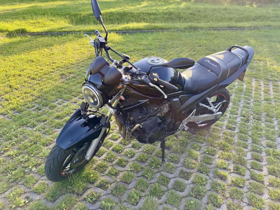 Suzuki GSF 2006 in Vilnius, with an engine capacity of 0.66 L and mileage of 61 thousand km for 2450 €, photo 7 on AUTOMOTO.COM.LV