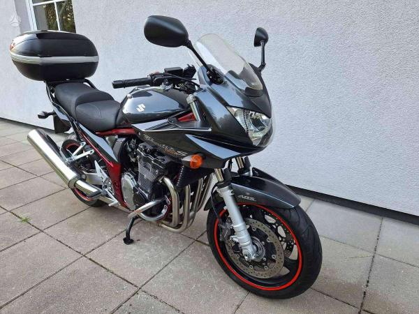 Suzuki GSF 2006 in Prienai, with an engine capacity of 1.20 L and mileage of 34 thousand km for 2650 €, photo 4 on AUTOMOTO.COM.LV