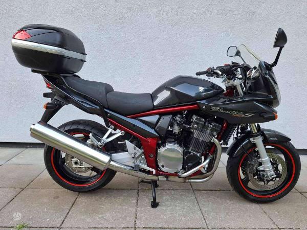 Suzuki GSF 2006 in Prienai, with an engine capacity of 1.20 L and mileage of 34 thousand km for 2650 €, photo 5 on AUTOMOTO.COM.LV
