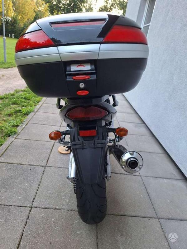 Suzuki GSF 2006 in Prienai, with an engine capacity of 1.20 L and mileage of 34 thousand km for 2650 €, photo 6 on AUTOMOTO.COM.LV