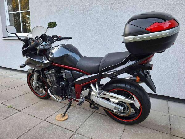 Suzuki GSF 2006 in Prienai, with an engine capacity of 1.20 L and mileage of 34 thousand km for 2650 €, photo 7 on AUTOMOTO.COM.LV