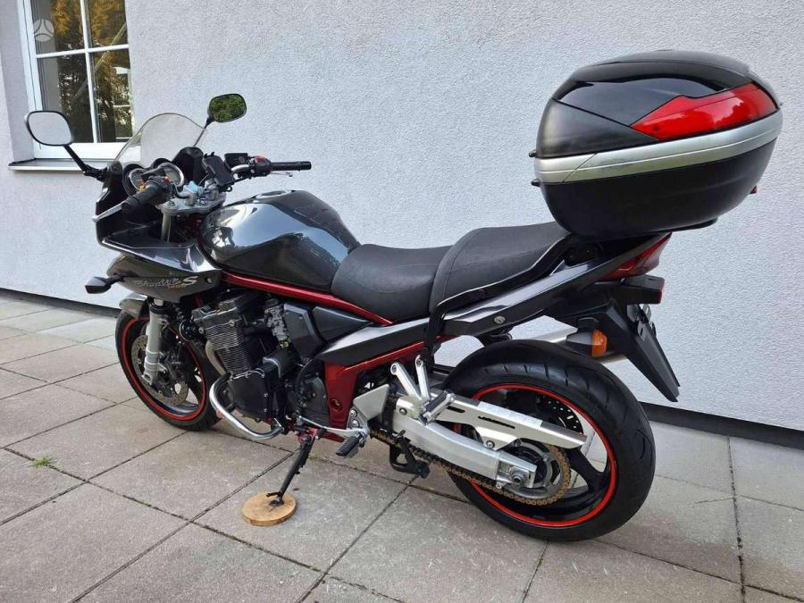 Suzuki GSF 2006 in Prienai, with an engine capacity of 1.20 L and mileage of 34 thousand km for 2650 €, photo 8 on AUTOMOTO.COM.LV