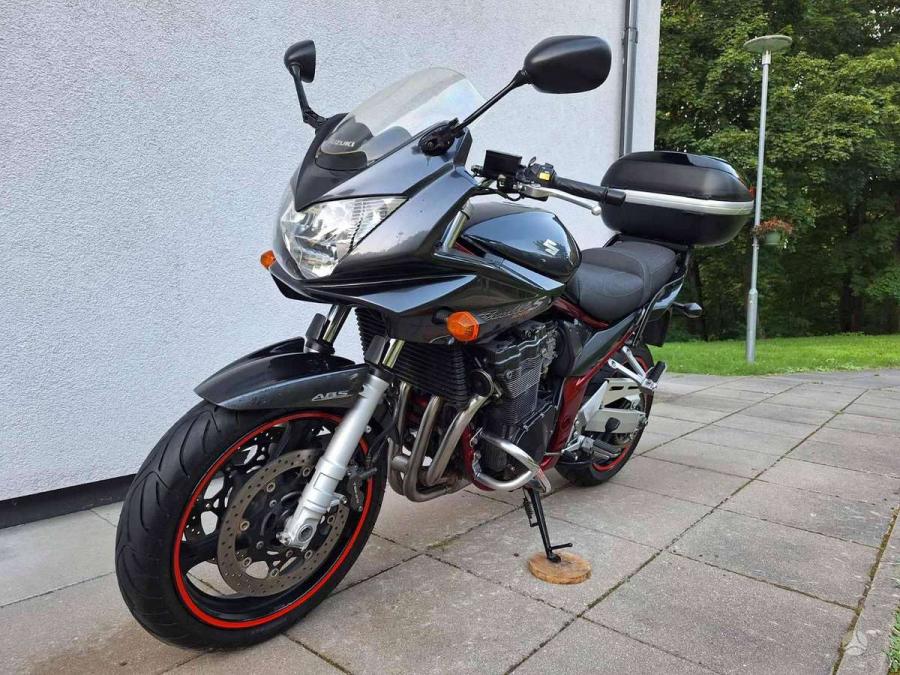 Suzuki GSF 2006 in Prienai, with an engine capacity of 1.20 L and mileage of 34 thousand km for 2650 €, photo 20 on AUTOMOTO.COM.LV