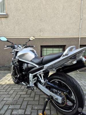 Suzuki GSF 2006 in Prienai, with an engine capacity of 0.65 L and mileage of 47 thousand km for 1890 €, photo 9 on AUTOMOTO.COM.LV