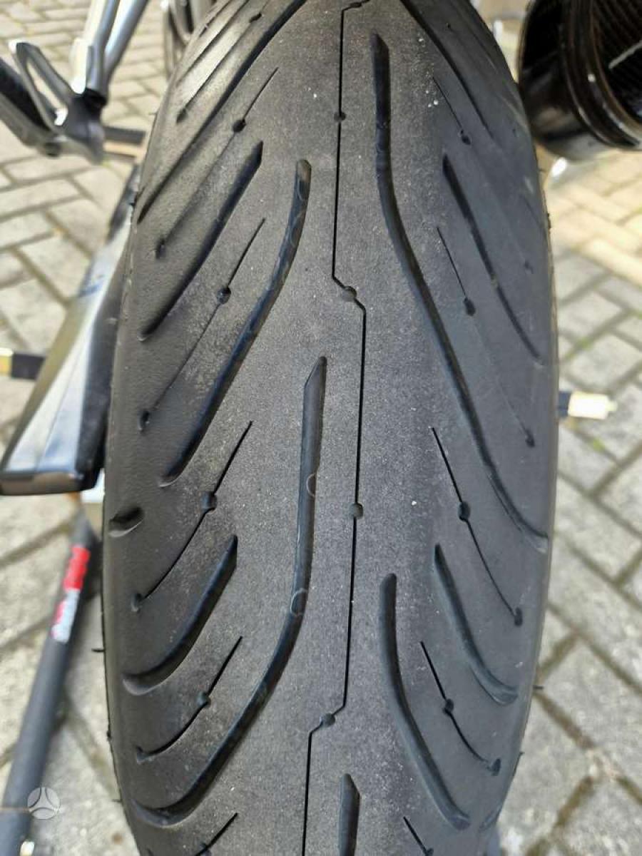 Suzuki GSF 2006 in Prienai, with an engine capacity of 0.65 L and mileage of 47 thousand km for 1890 €, photo 25 on AUTOMOTO.COM.LV