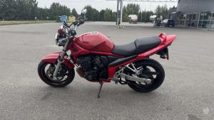 Suzuki GSF 2006 in Silute, with an engine capacity of 0.65 L and mileage of 35 thousand km for 1150 €, photo 4 on AUTOMOTO.COM.LV