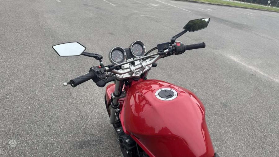 Suzuki GSF 2006 in Silute, with an engine capacity of 0.65 L and mileage of 35 thousand km for 1150 €, photo 7 on AUTOMOTO.COM.LV