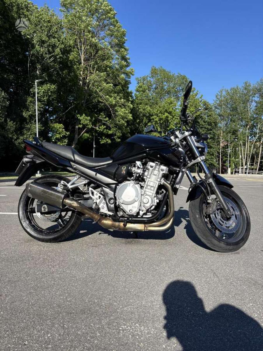 Suzuki GSF 2007 Klaipėda, ar dzinēja tilpumu 0.65 L un nobraukumu 45 tūkst. km par 2200 €, foto 4 vietnē AUTOMOTO.COM.LV