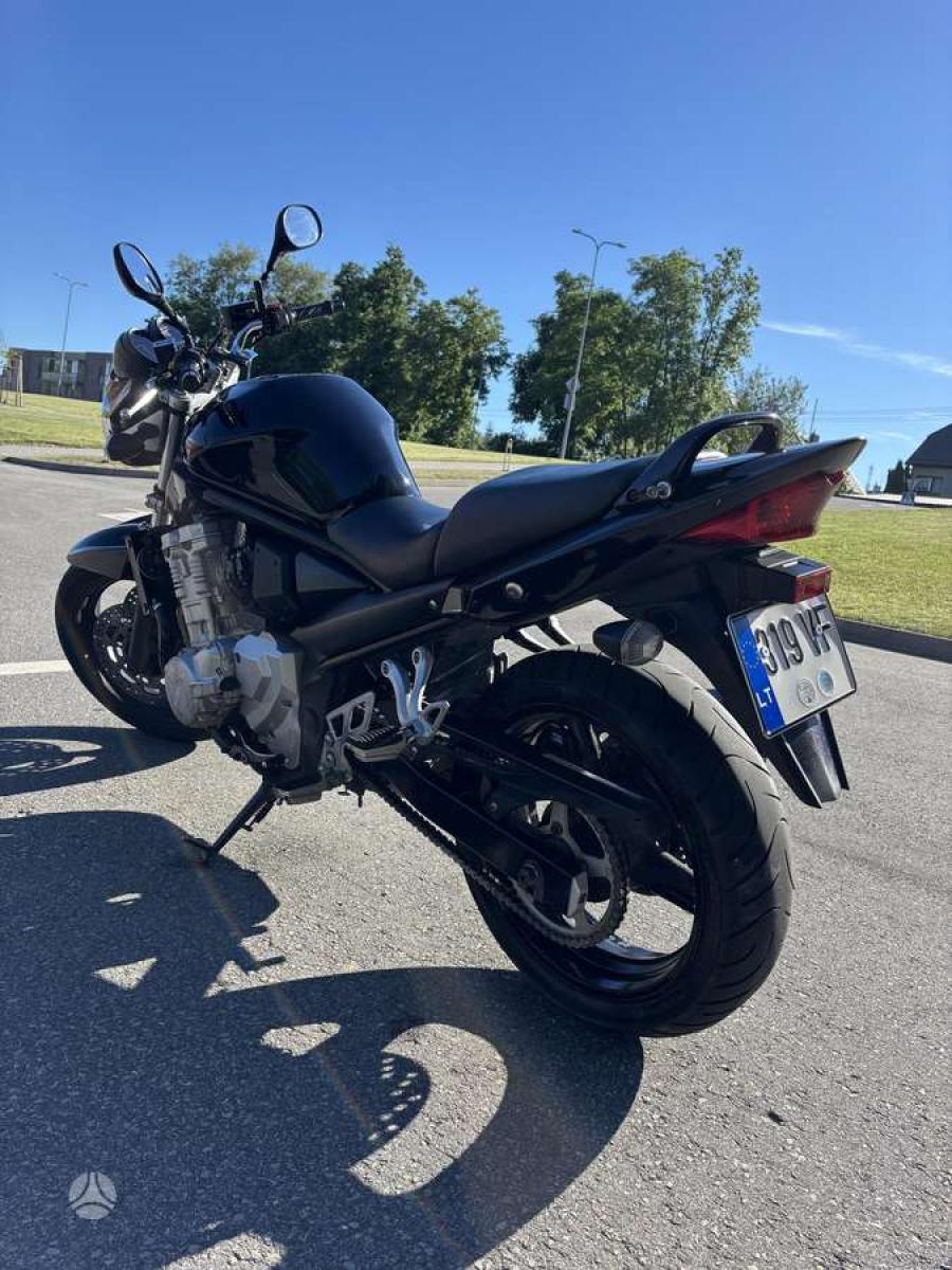 Suzuki GSF 2007 Klaipėda, ar dzinēja tilpumu 0.65 L un nobraukumu 45 tūkst. km par 2200 €, foto 7 vietnē AUTOMOTO.COM.LV