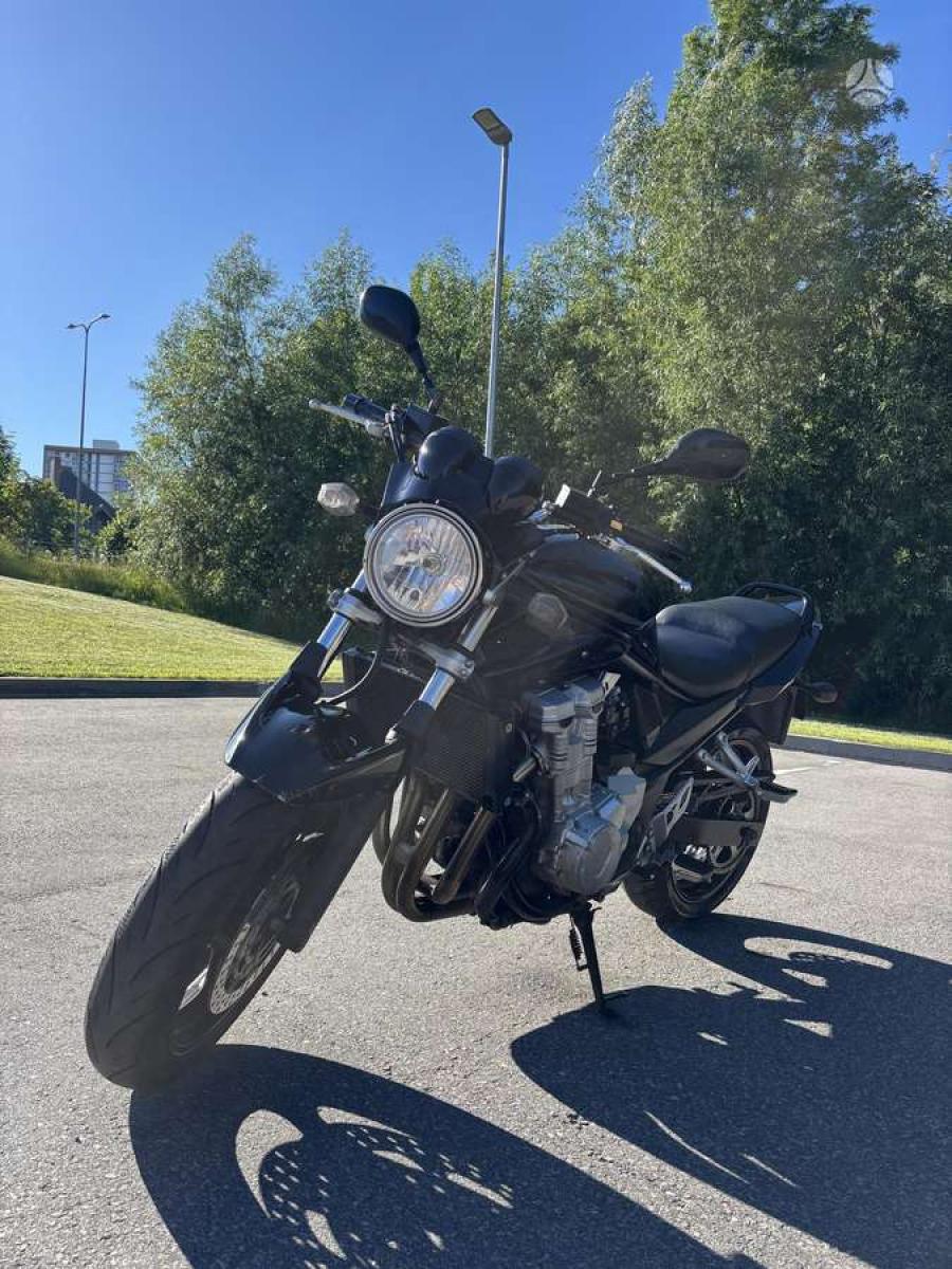 Suzuki GSF 2007 Klaipėda, ar dzinēja tilpumu 0.65 L un nobraukumu 45 tūkst. km par 2200 €, foto 9 vietnē AUTOMOTO.COM.LV
