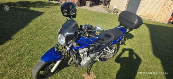 Suzuki GSF 2007 in Mazeikiai, with an engine capacity of 0.65 L and mileage of 40 thousand km for 2900 €, photo 2 on AUTOMOTO.COM.LV