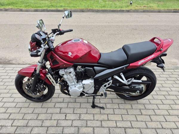 Suzuki GSF 2008 in Kelme, with an engine capacity of 0.65 L and mileage of 59 thousand km for 2600 €, photo 5 on AUTOMOTO.COM.LV