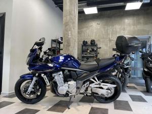 Suzuki GSF 2008 in Riga, with an engine capacity of 1.25 L and mileage of 23 thousand km for 3799 €, photo 3 on AUTOMOTO.COM.LV