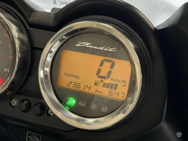 Сузуки GSF 2008 в Рига, объемом двигателя 1.25 л и пробегом 23 тыс. км за 3799 €, фото 7 на AUTOMOTO.COM.LV
