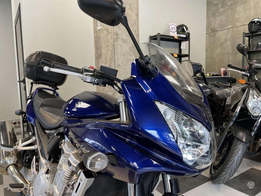 Suzuki GSF 2008 in Riga, with an engine capacity of 1.25 L and mileage of 23 thousand km for 3799 €, photo 13 on AUTOMOTO.COM.LV