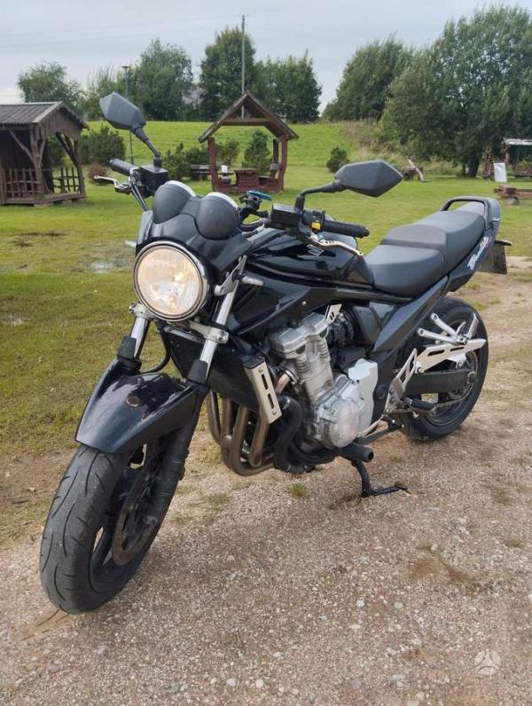 Suzuki GSF 2008 in Silale on AUTOMOTO.COM.LV Suzuki GSF 2008 in Silale, with an engine capacity of 1.25 L and mileage of 45 thousand km for 3300 €, photo 1 on AUTOMOTO.COM.LV