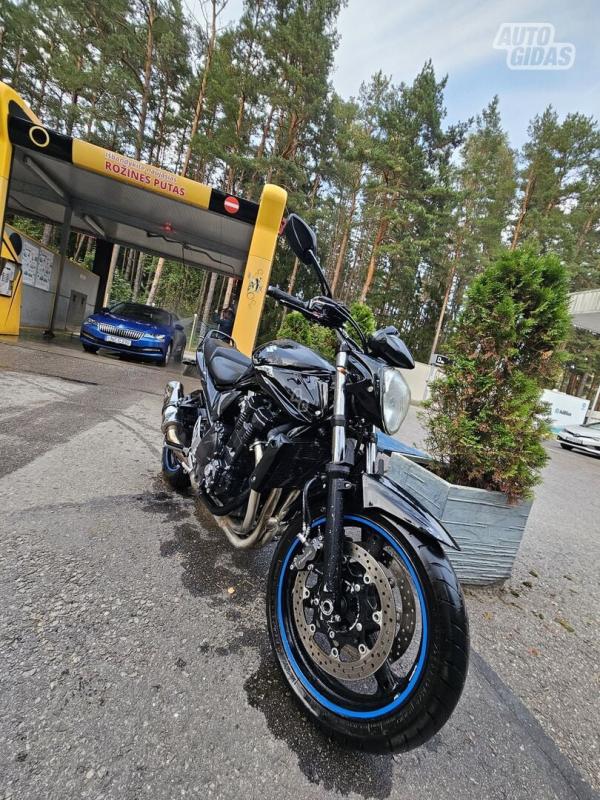 Suzuki GSF 2011 in Ignalina, with an engine capacity of 0.00 L and mileage of 0 thousand km for 1550 €, photo 4 on AUTOMOTO.COM.LV