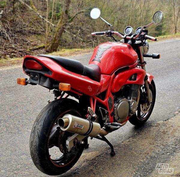 Red Suzuki GSF 1995 in Vilnius, with an engine capacity of 0.60 L and mileage of 62 thousand km for 950 €, photo 6 on AUTOMOTO.COM.LV