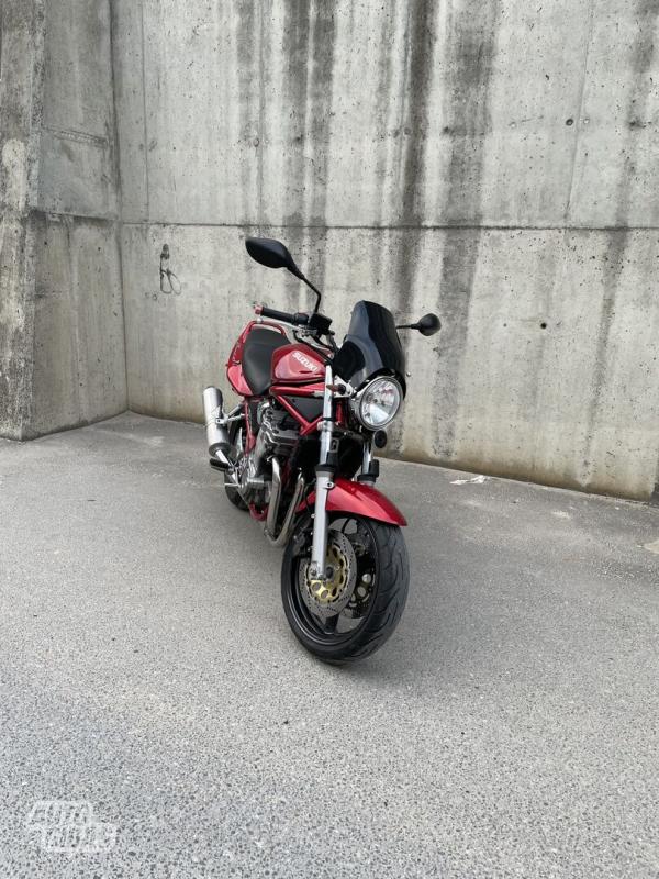Red Suzuki GSF 2002 in Klaipeda, with an engine capacity of 0.60 L and mileage of 0 thousand km for 1850 €, photo 1 on AUTOMOTO.COM.LV