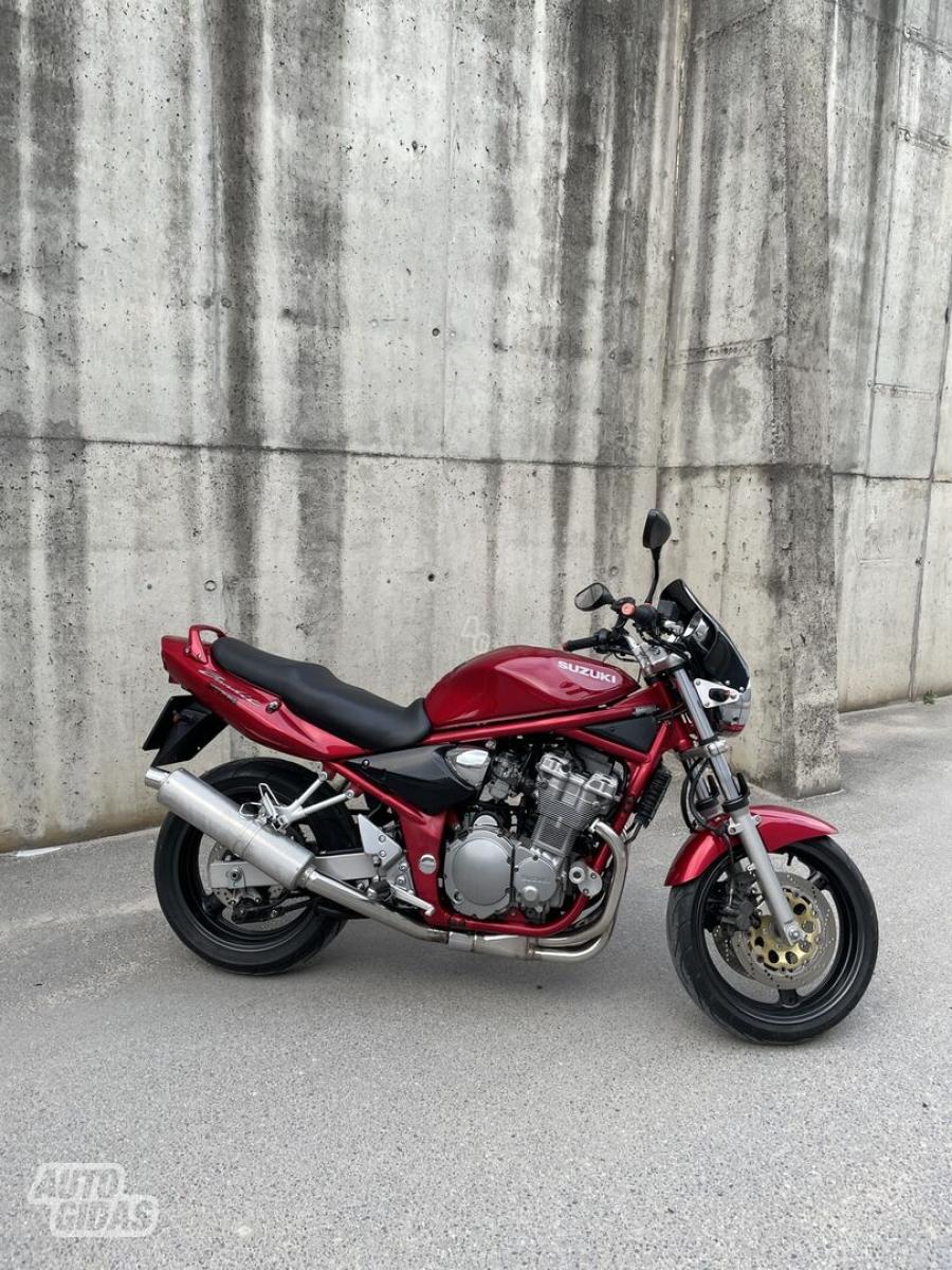 Red Suzuki GSF 2002 in Klaipeda, with an engine capacity of 0.60 L and mileage of 0 thousand km for 1850 €, photo 3 on AUTOMOTO.COM.LV