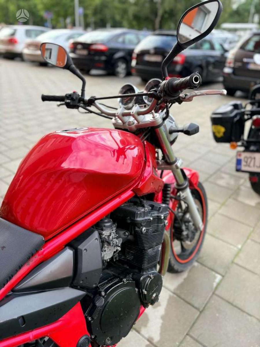 Sarkans Suzuki GSF 2006 Klaipėda, ar dzinēja tilpumu 0.66 L un nobraukumu 27 tūkst. km par 1300 €, foto 3 vietnē AUTOMOTO.COM.LV