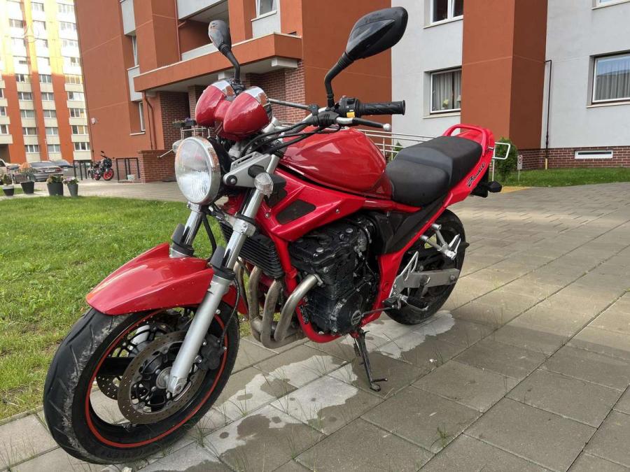 Sarkans Suzuki GSF 2006 Klaipėda, ar dzinēja tilpumu 0.66 L un nobraukumu 27 tūkst. km par 1300 €, foto 5 vietnē AUTOMOTO.COM.LV