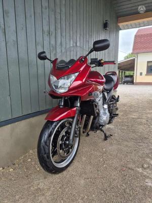 Red Suzuki GSF 2007 in Siauliai, with an engine capacity of 0.66 L and mileage of 24 thousand km for 2650 €, photo 6 on AUTOMOTO.COM.LV