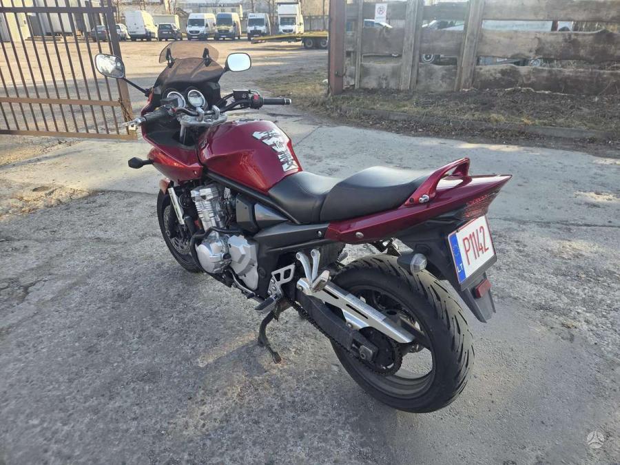 Red Suzuki GSF 2007 in Marijampole, with an engine capacity of 1.25 L and mileage of 44 thousand km for 2750 €, photo 6 on AUTOMOTO.COM.LV