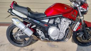 Sarkans Suzuki GSF 2008 Pasvalys, ar dzinēja tilpumu 0.65 L un nobraukumu 0 tūkst. km par 1449 €, foto 12 vietnē AUTOMOTO.COM.LV