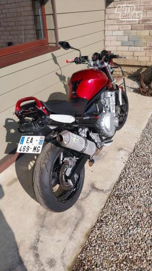 Red Suzuki GSF 2008 in Pasvalys, with an engine capacity of 0.65 L and mileage of 0 thousand km for 1449 €, photo 14 on AUTOMOTO.COM.LV