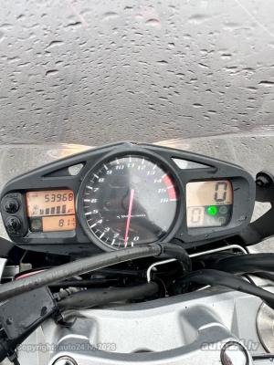Pelēks Suzuki GSR 600 2007 Tallina, ar dzinēja tilpumu 0.60 L un nobraukumu 54 tūkst. km par 2700 €, foto 5 vietnē AUTOMOTO.COM.LV