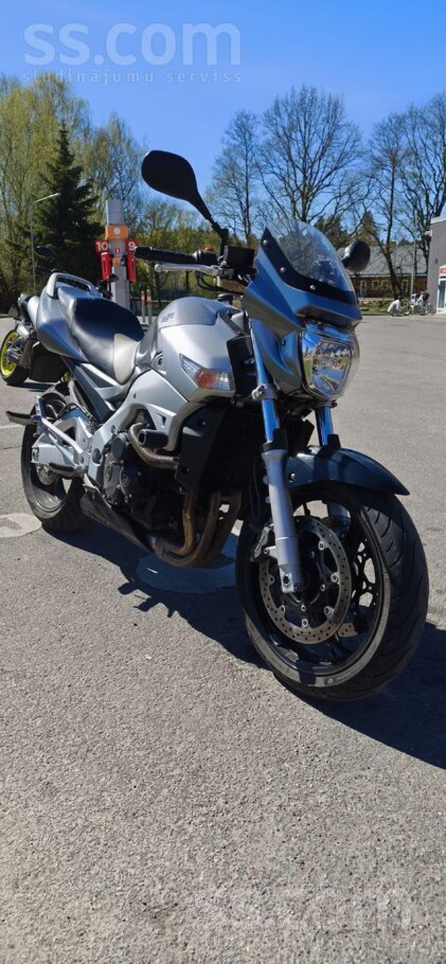 Suzuki GSR 600 2006 Rīga, ar dzinēja tilpumu 0.60 L un nobraukumu 0 tūkst. km par 2750 €, foto 7 vietnē AUTOMOTO.COM.LV