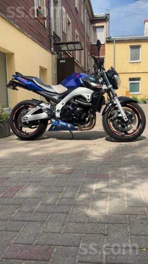 Suzuki GSR 600 2006 in Riga, with an engine capacity of 0.60 L and mileage of 0 thousand km for 2600 €, photo  on AUTOMOTO.COM.LV