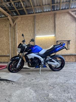 Сузуки GSR 600 2006 в Рига, объемом двигателя 0.60 л и пробегом 0 тыс. км за 2600 €, фото 8 на AUTOMOTO.COM.LV