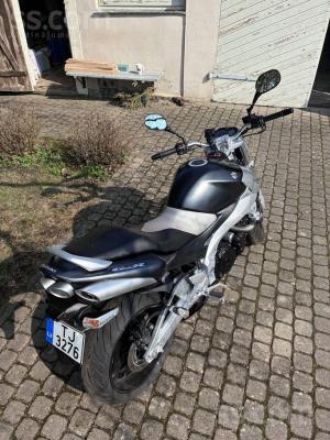 Suzuki GSR 600 2006 in Liepaja, with an engine capacity of 0.60 L and mileage of 0 thousand km for 3000 €, photo 4 on AUTOMOTO.COM.LV