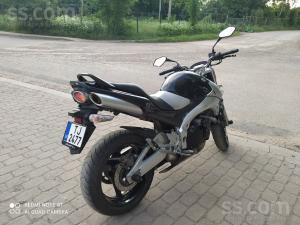 Suzuki GSR 600 2007 Rīga, ar dzinēja tilpumu 0.60 L un nobraukumu 0 tūkst. km par 2300 €, foto 3 vietnē AUTOMOTO.COM.LV