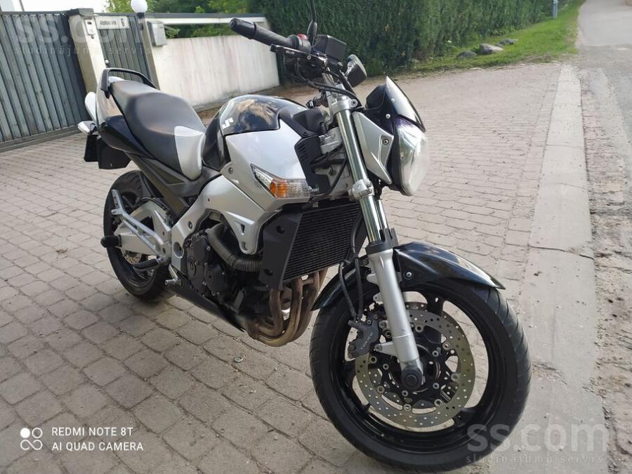 Suzuki GSR 600 2007 Rīga, ar dzinēja tilpumu 0.60 L un nobraukumu 0 tūkst. km par 2300 €, foto 9 vietnē AUTOMOTO.COM.LV