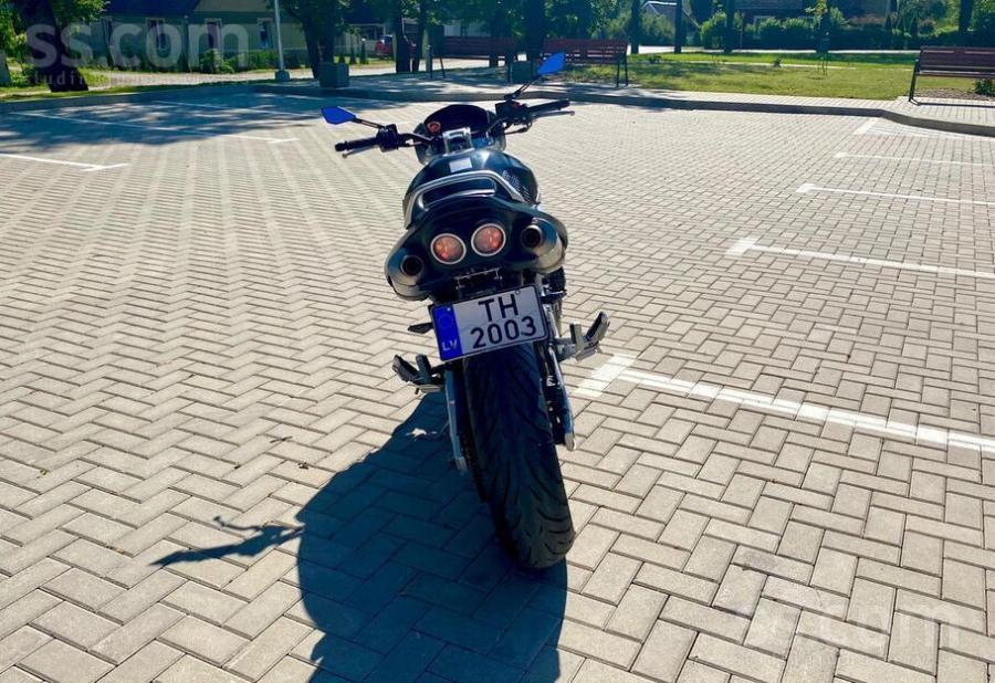 Suzuki GSR 600 2007 Rēzekne, ar dzinēja tilpumu 0.60 L un nobraukumu 0 tūkst. km par 3000 €, foto 8 vietnē AUTOMOTO.COM.LV