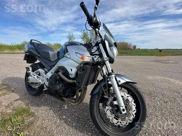 Сузуки GSR 600 2007 в Даугавпилс, объемом двигателя 0.60 л и пробегом 0 тыс. км за 1950 €, фото 1 на AUTOMOTO.COM.LV