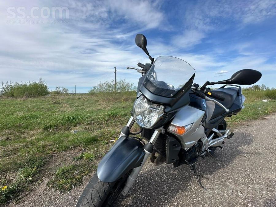 Suzuki GSR 600 2007 in Daugavpils, with an engine capacity of 0.60 L and mileage of 0 thousand km for 1950 €, photo 8 on AUTOMOTO.COM.LV