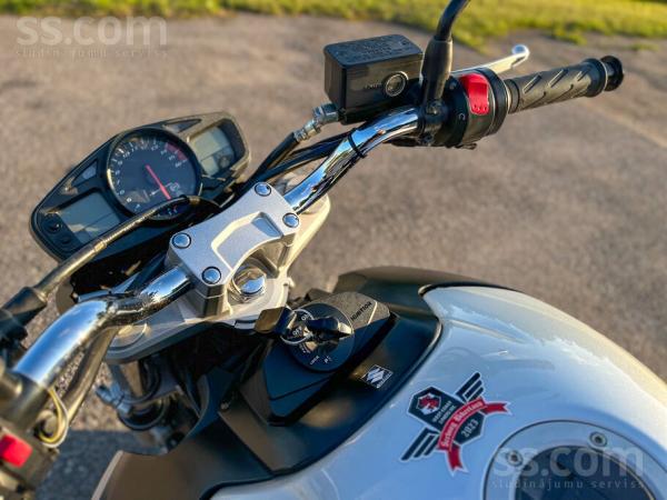 Сузуки GSR 600 2007 в Лиепая, объемом двигателя 0.60 л и пробегом 0 тыс. км за 3600 €, фото 8 на AUTOMOTO.COM.LV