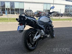 Сузуки GSR 600 2007 в Лиепая, объемом двигателя 0.60 л и пробегом 0 тыс. км за 3550 €, фото 4 на AUTOMOTO.COM.LV